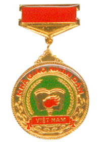 What are the benefits for people, who are awarded the titles of People ...